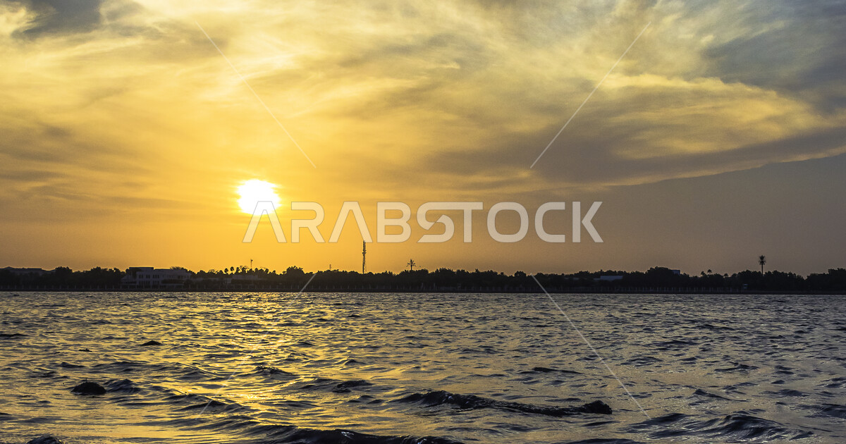 Sunset and sunrise on the shore of the Arabian Sea in Jeddah, sunset ...