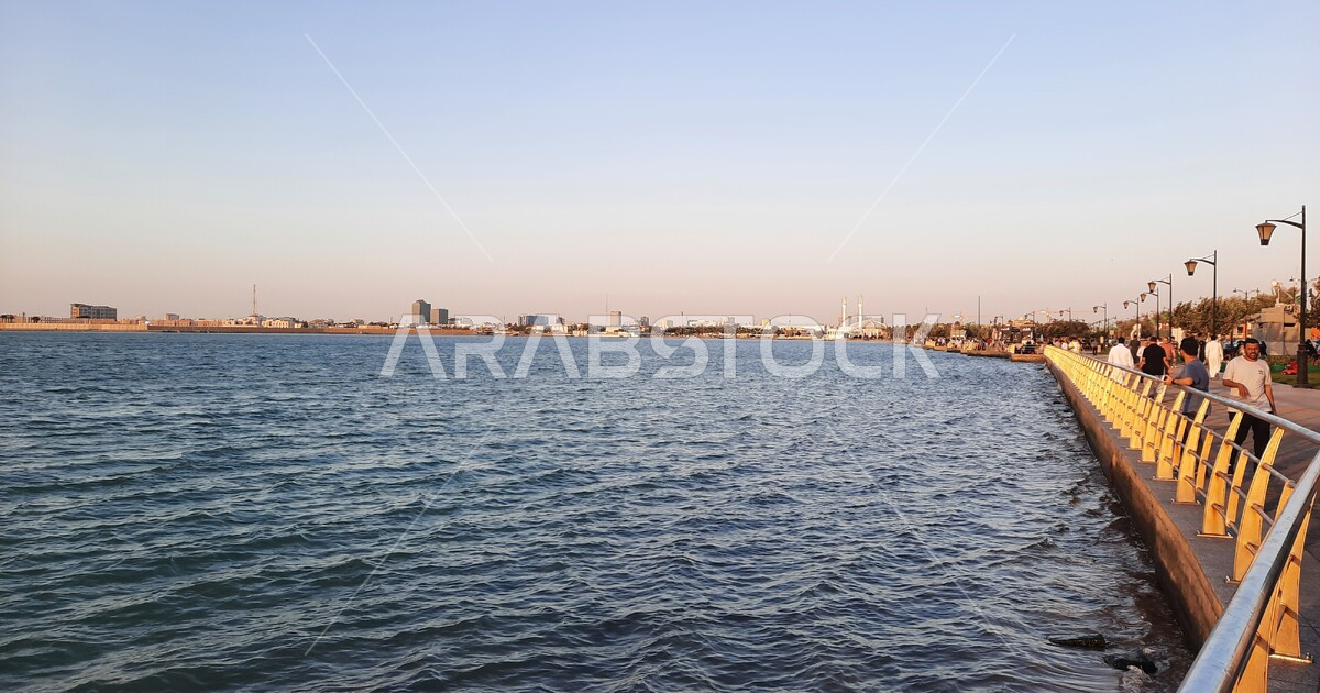 Aesthetic image of the Red Sea beach in Jeddah, Saudi Arabia at sunset ...
