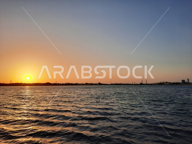 Aesthetic image of the Red Sea beach in Jeddah, Saudi Arabia at sunset ...