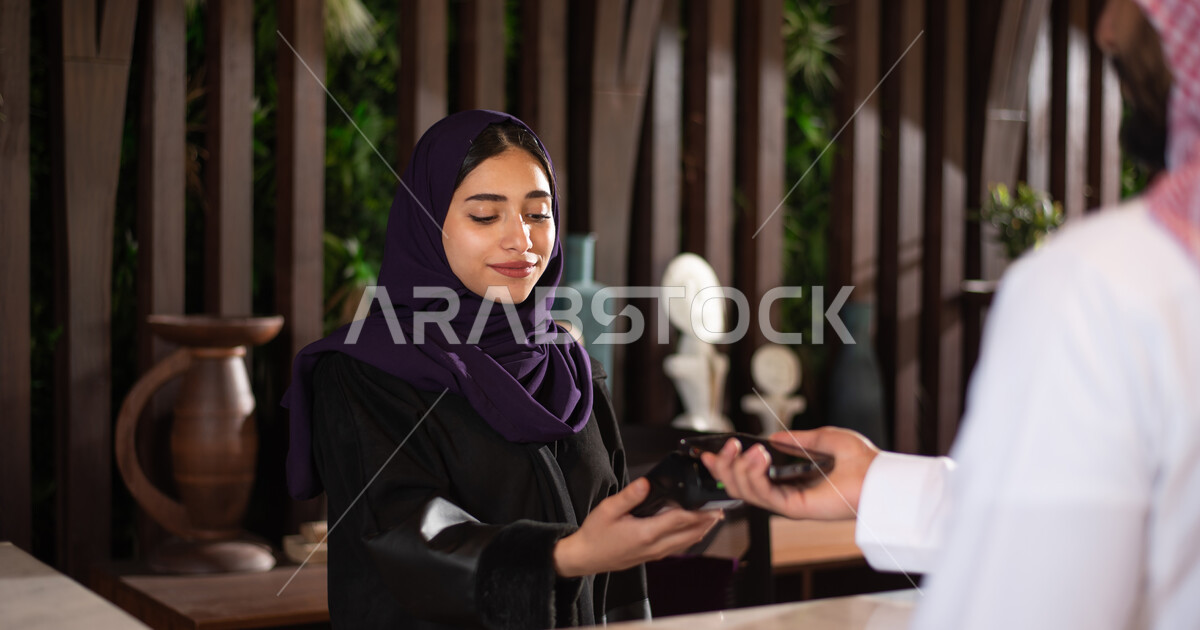 Ease of payment via a debit card, customer service, a Saudi Arab Gulf ...