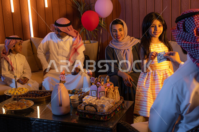 Congratulations on the advent of Eid, a Saudi Arabian Gulf family ...
