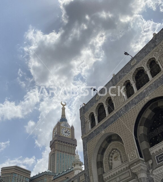 The clock tower in Makkah Al-Mukarramah in the Kingdom of Saudi Arabia ...