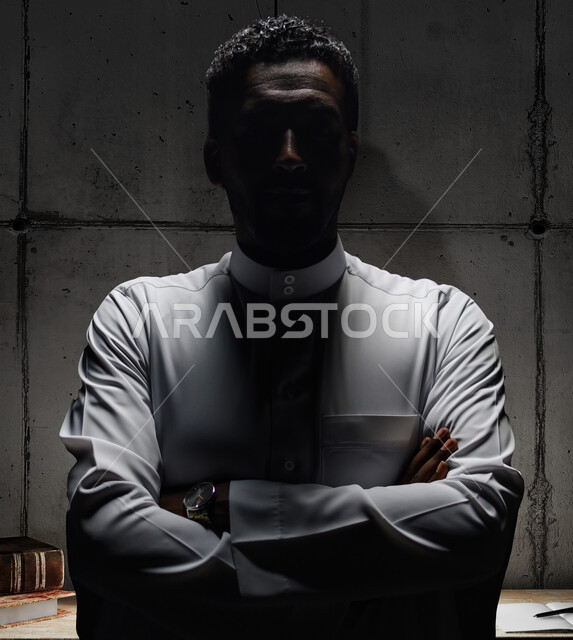 Wearing a wristwatch, a close-up of a Saudi Arabian Gulf man with ...