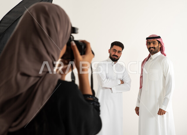 Advanced cameras and equipment, a close-up of a Saudi Arabian Gulf ...