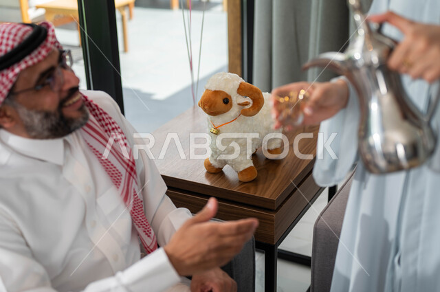 Good reception and honoring the guest, a close-up of a Saudi Arabian ...