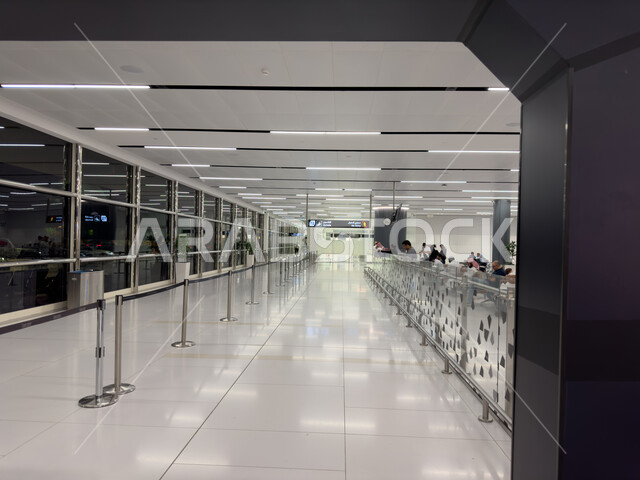 The place of reception of arrivals at King Abdulaziz Airport in the ...