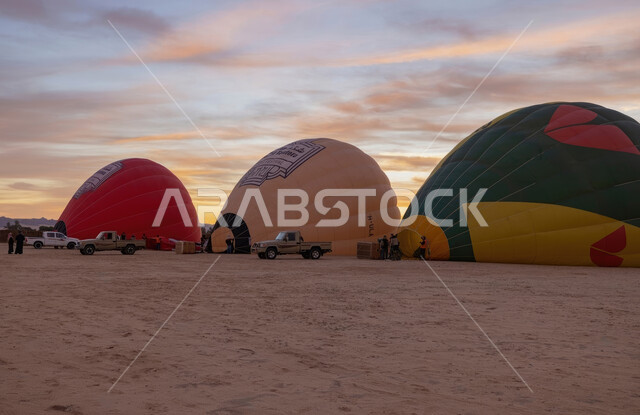 Hot air balloons in the desert areas of Madain Saleh in Al-Ula ...