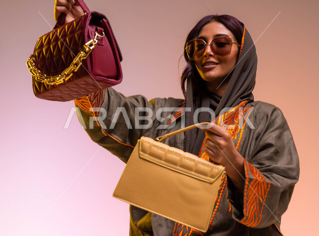 Spending a good time choosing bags, shopping and buying Saudi products ...