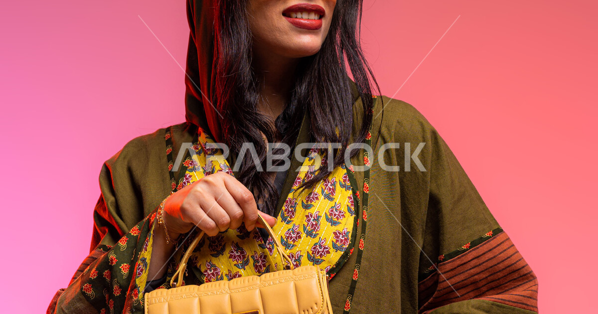 Follow-up of fashion, beauty and elegance, women's clothing and ...