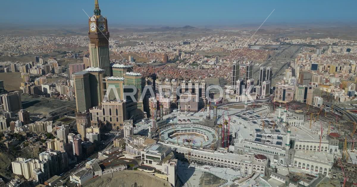 Towers and skyscrapers around the Grand Mosque in Mecca, the ...