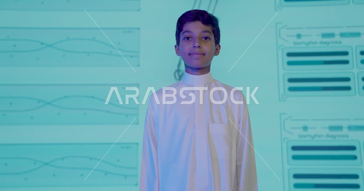 Advanced e-learning, presentation of educational slides through a ...