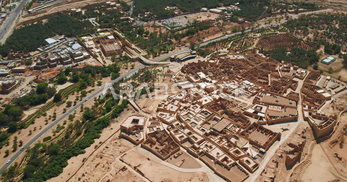Drone photography of mud buildings and ancient castles in Diriyah ...