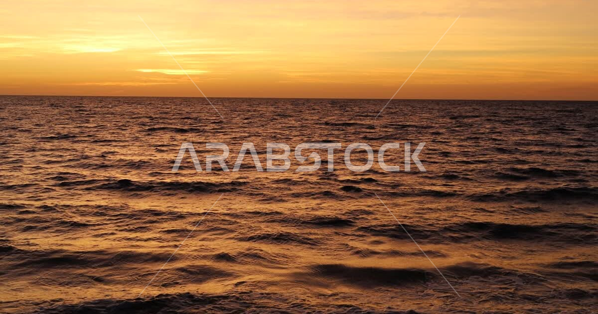 Sunset view on the beach, Jeddah Corniche in the Kingdom of Saudi ...