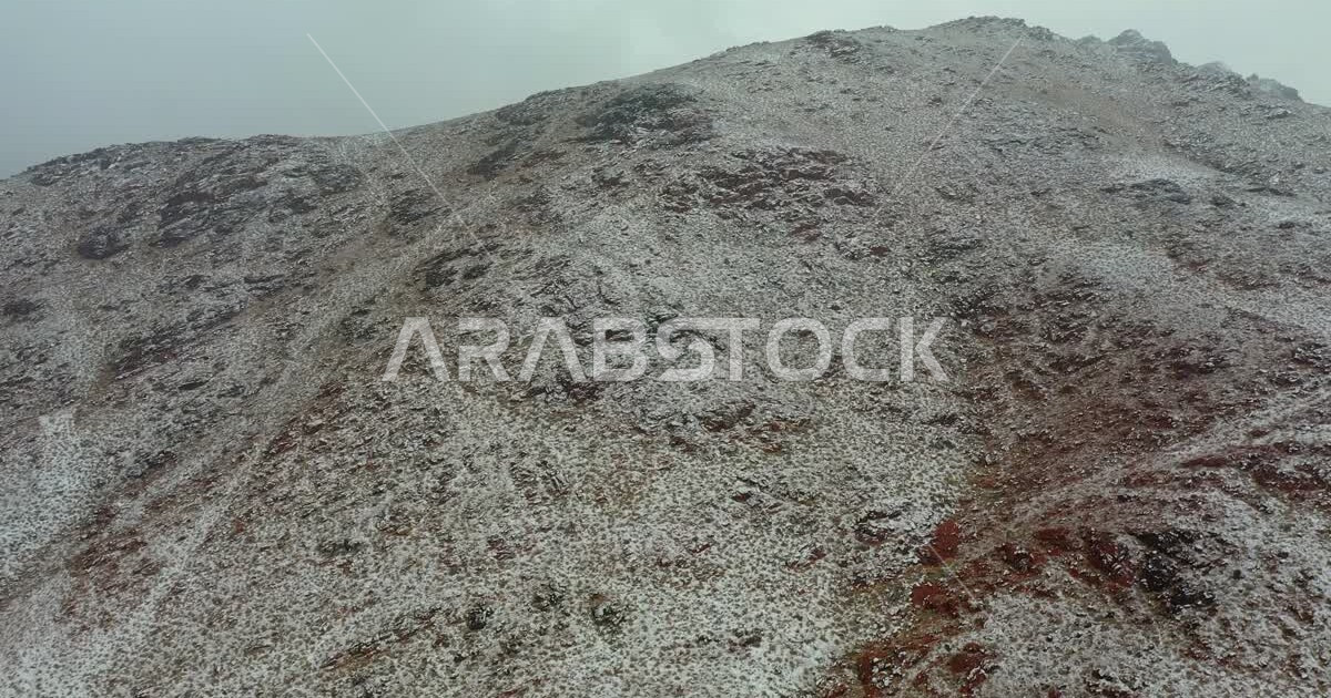 Winter weather on mountain peaks and heights, close-up of fog over the ...