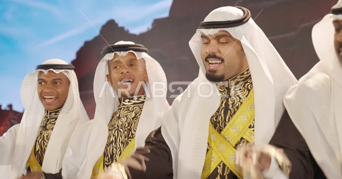 Wearing the traditional daqla and bralette, Saudi popular folklore on ...