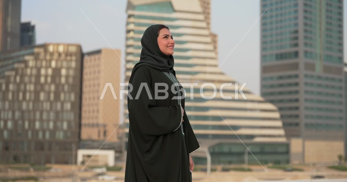 The background of the towers and skyscrapers of the city of Riyadh ...