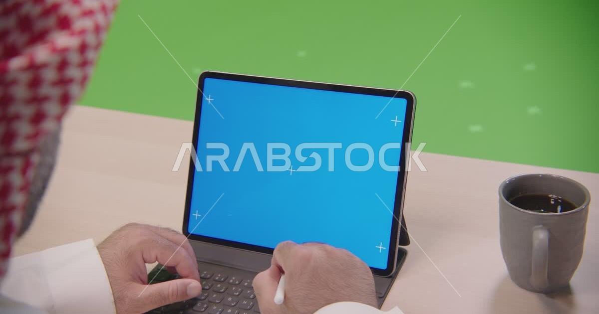 Using modern technologies in administrative work, using a tablet stylus ...