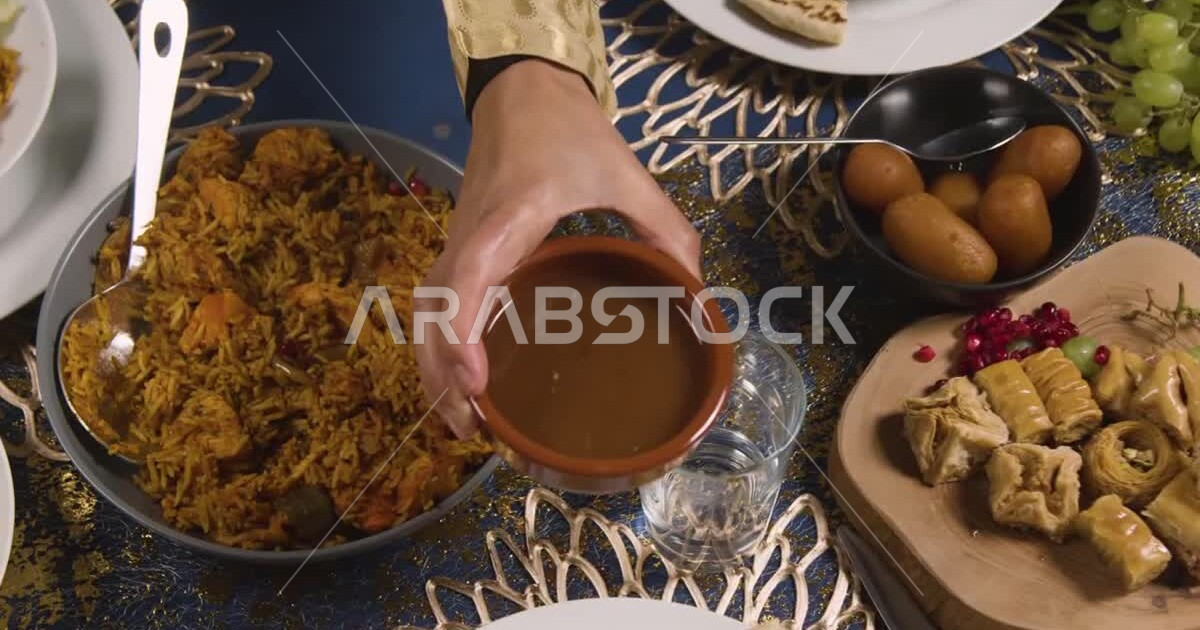 Popular traditional main dishes and meals, serving Saudi dishes on ...
