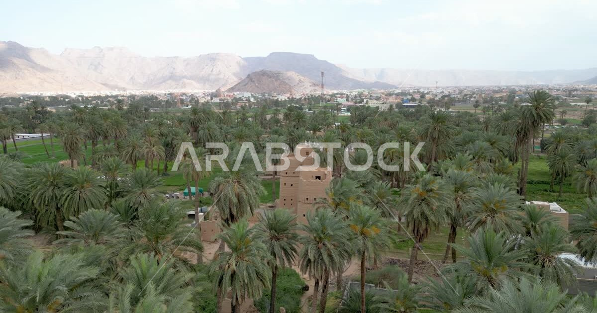 Famous tourist places and landmarks in Saudi Arabia, natural terrain ...