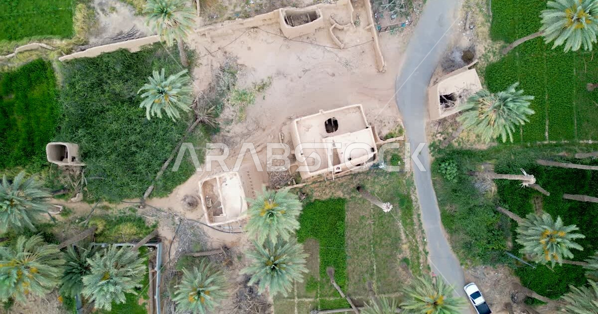 The heritage design of the ancient historical building in the Aba Al ...
