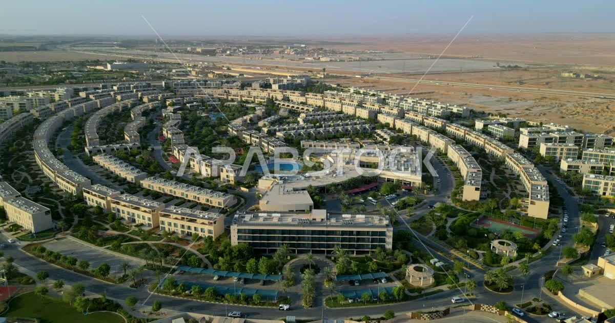 Compound in Riyadh, trees and green plants in the gardens of luxury ...