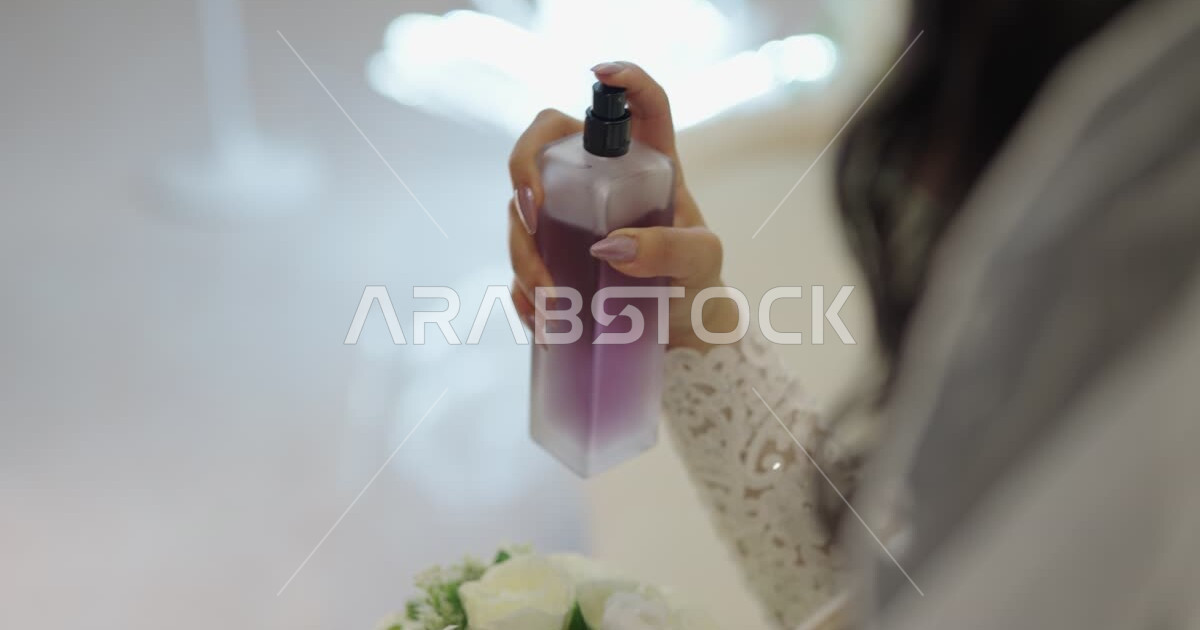 Perfuming and perfuming before entering the hall, traditional wedding ...