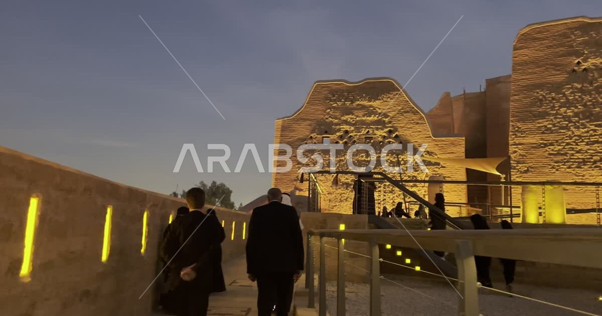 Interest in famous historical places and tourist attractions, the ...