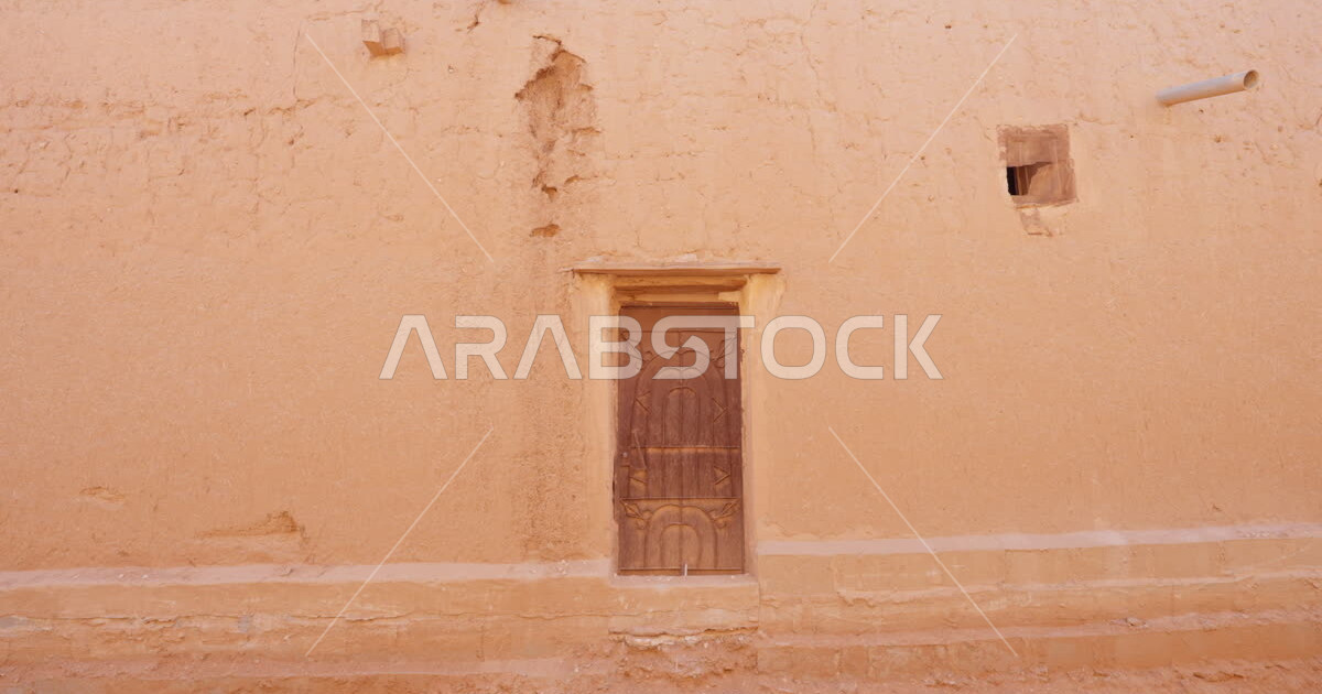 Archaeological mud buildings in the city of Riyadh, ancient mud walls ...