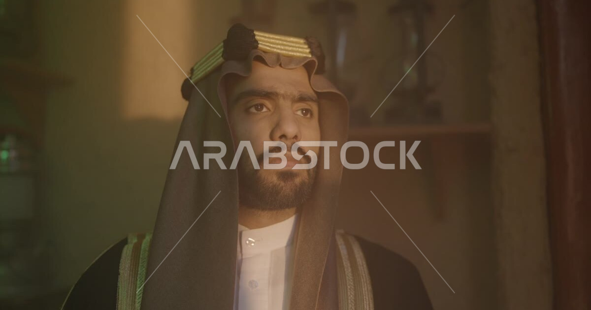 ارتداء الأزباء الشعبيه للمناسبات والأعياد الوطنية، الفخر والاعتزاز بالهوية السعودية ،تصوير مقرب ...