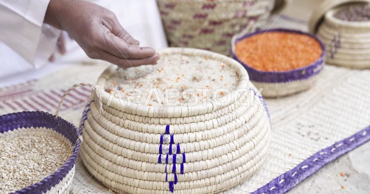 Pride and pride in the Saudi heritage, the presentation of grains and ...