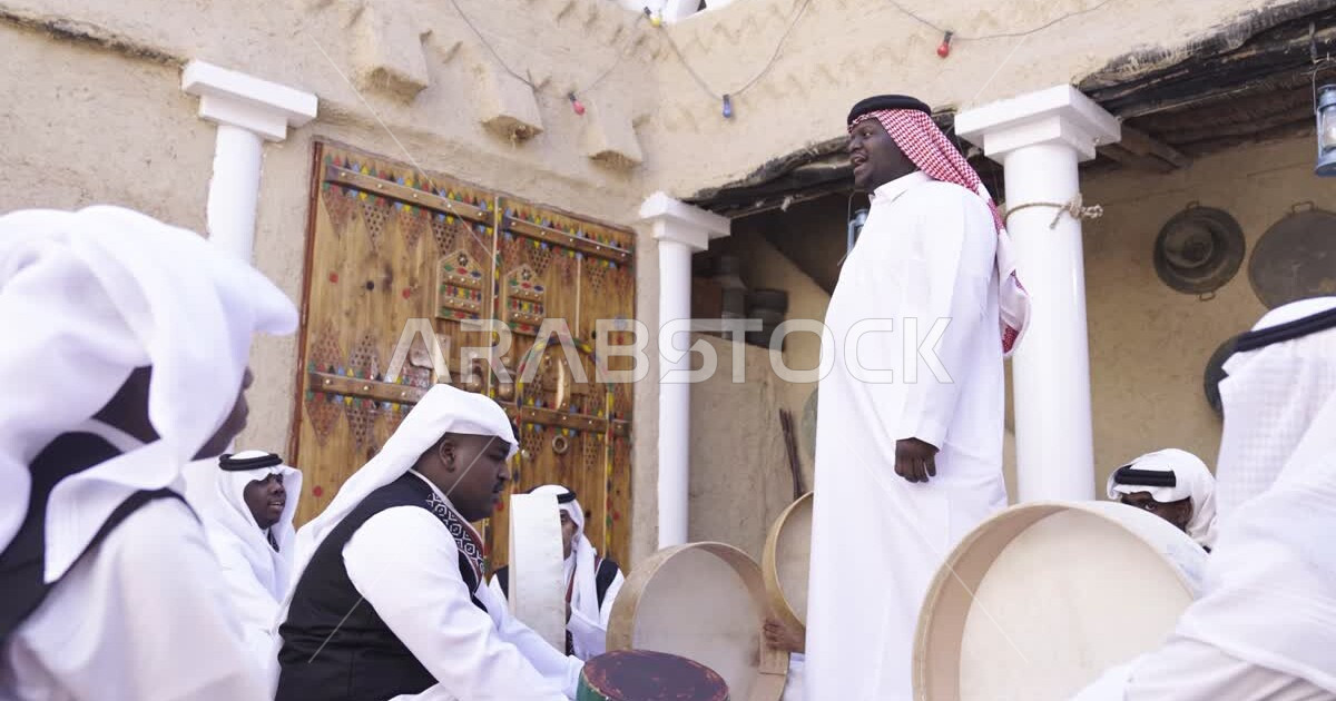 التعبير عن الفخر والانتماء للوطن، الاحتفال بيوم بدينا ١٧٢٧م، إيماءات ...