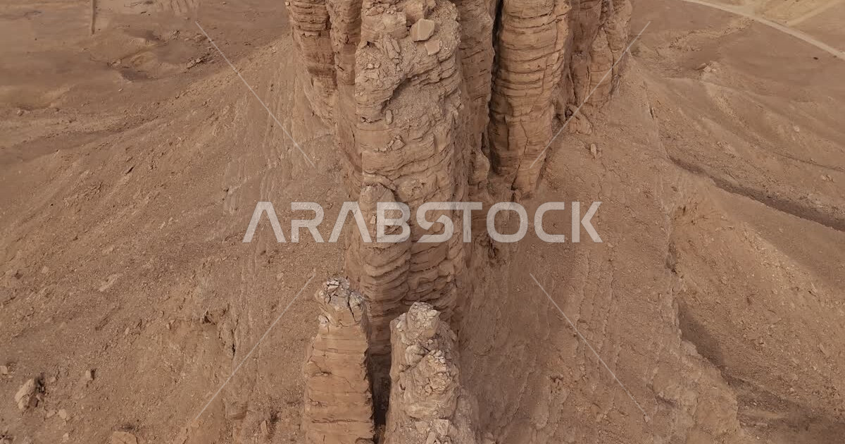 The composition and formations of limestone rock in the desert areas ...