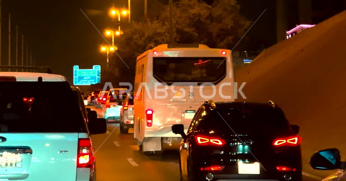 Means of transportation, car traffic in the Kingdom of Saudi Arabia at ...