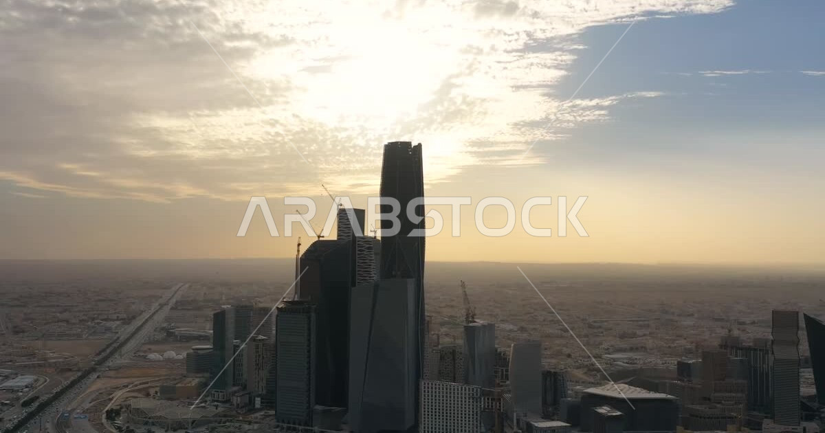 Timelapse of the King Abdullah Financial Center (CAFD) in the Kingdom ...