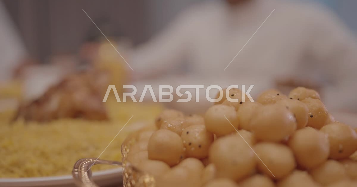 Popular Saudi Arabian sweets, breaking the fast at the time of the ...