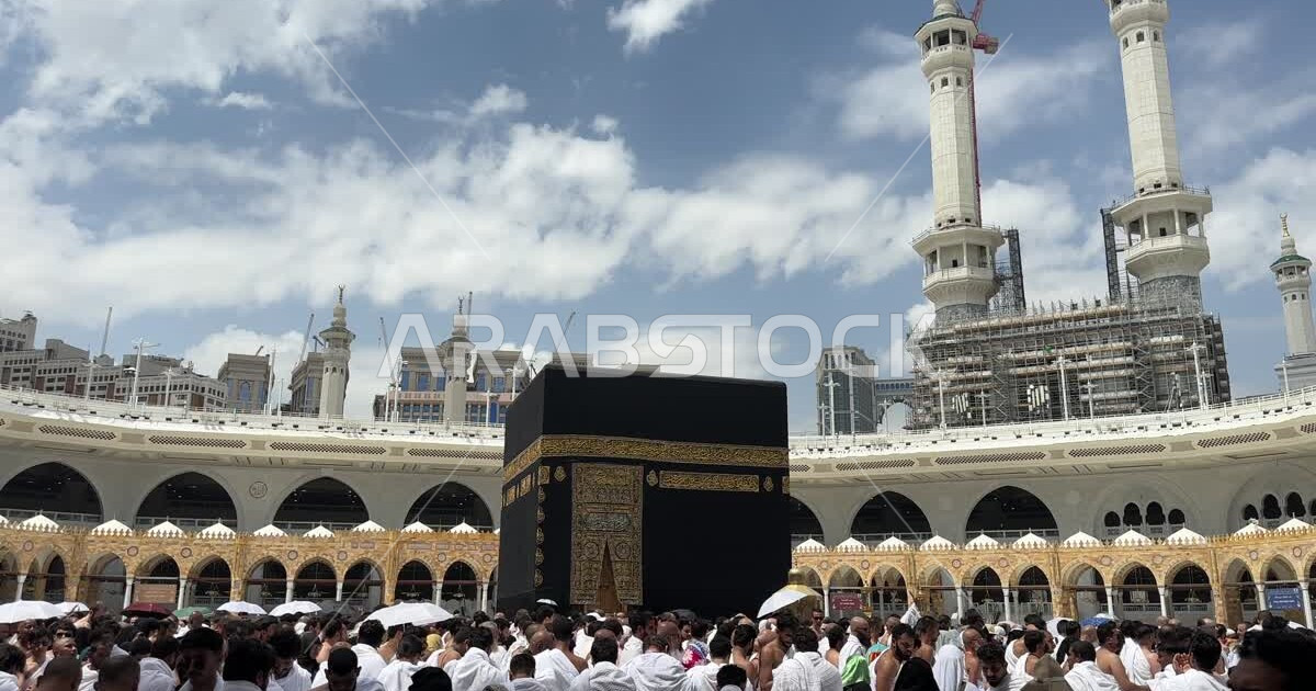 Worship and getting closer to God, a photograph from inside the Grand ...