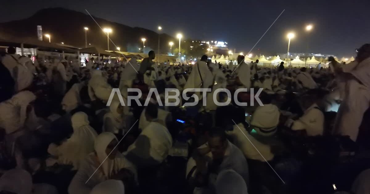 Muslims come from all over the world to perform Hajj and Umrah rituals ...