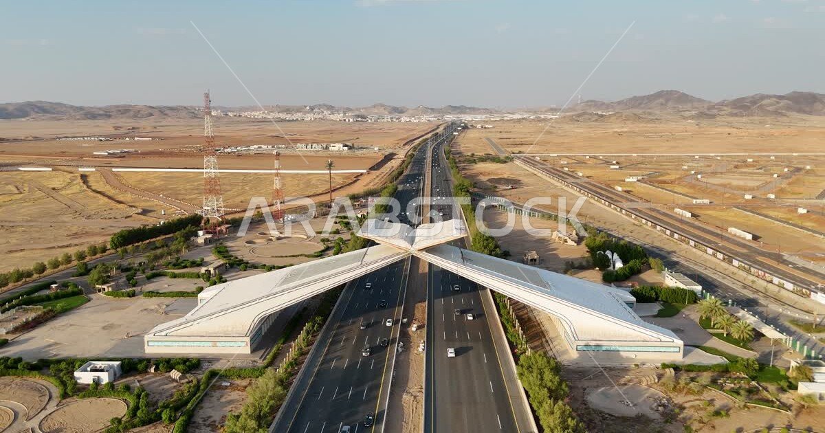 Traffic movement on paved streets in the Kingdom of Saudi Arabia, roads ...