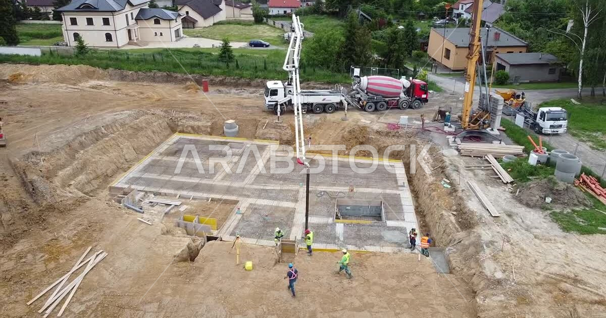 Contracting, construction and real estate development, construction of ...