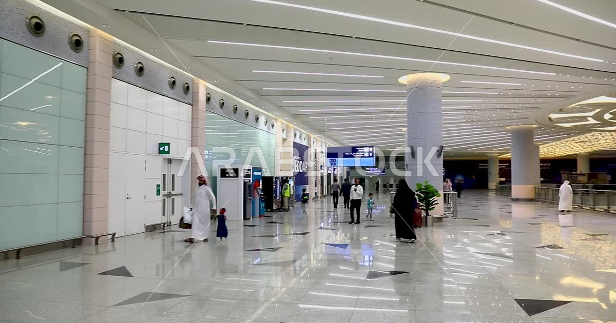Passenger reception halls, interior decorations and distinguished ...