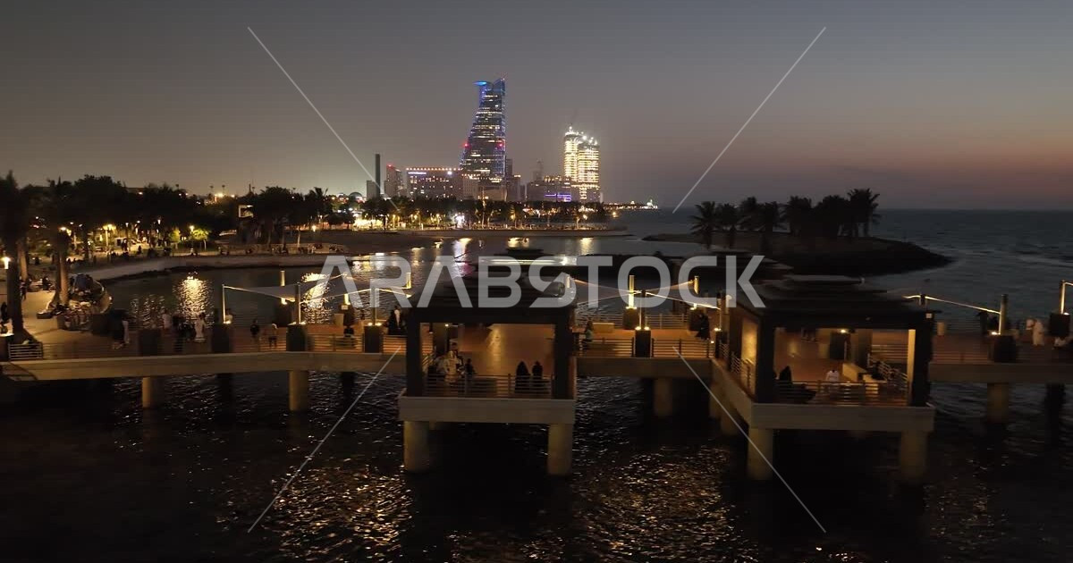 The waterfront in the Kingdom of Saudi Arabia, enjoying the water ...