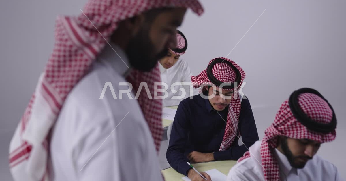 Maintaining calm in the classroom, gestures of thought and ...