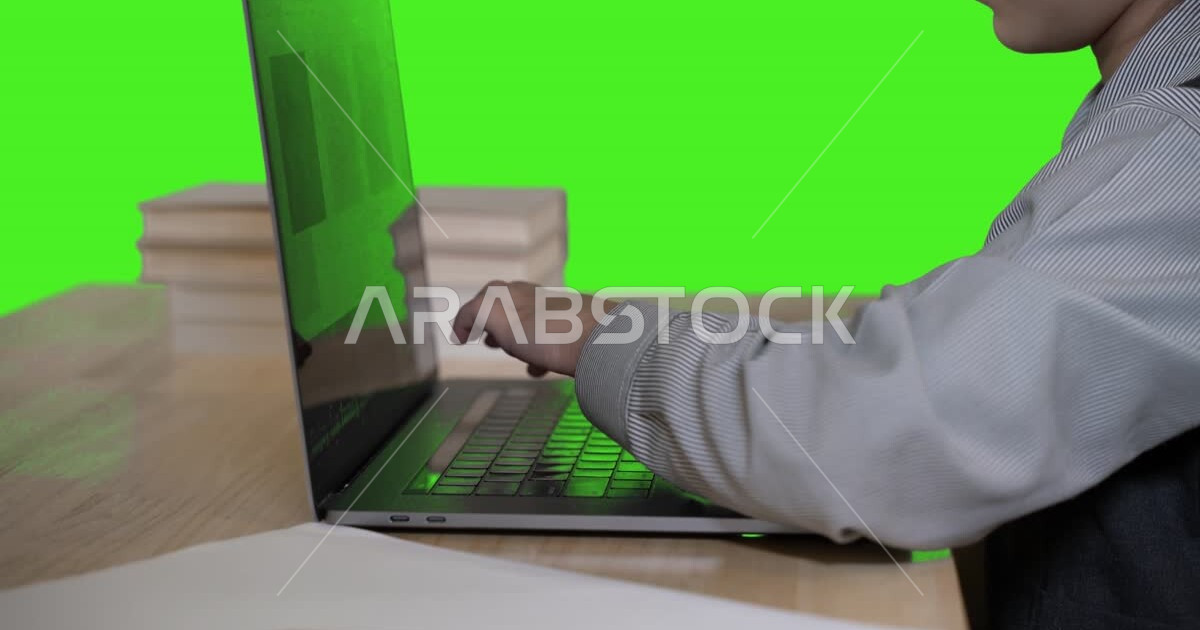 Saudi female student attending online classes, active student ...