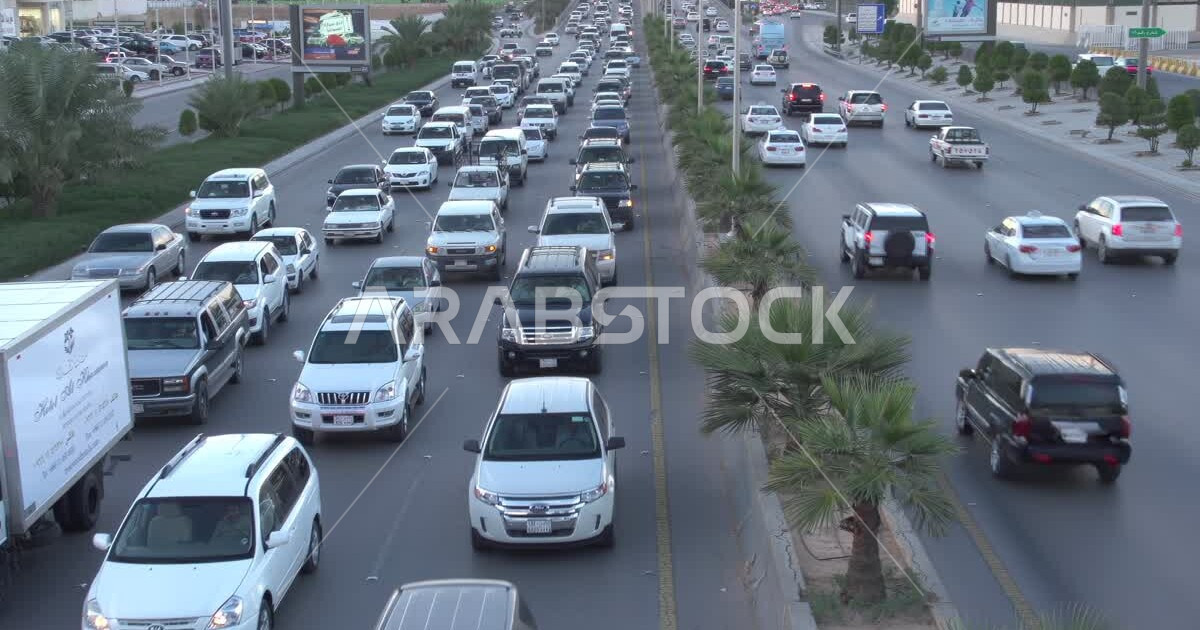 Towers and skyscrapers, roads and streets in Riyadh, traffic in Riyadh ...