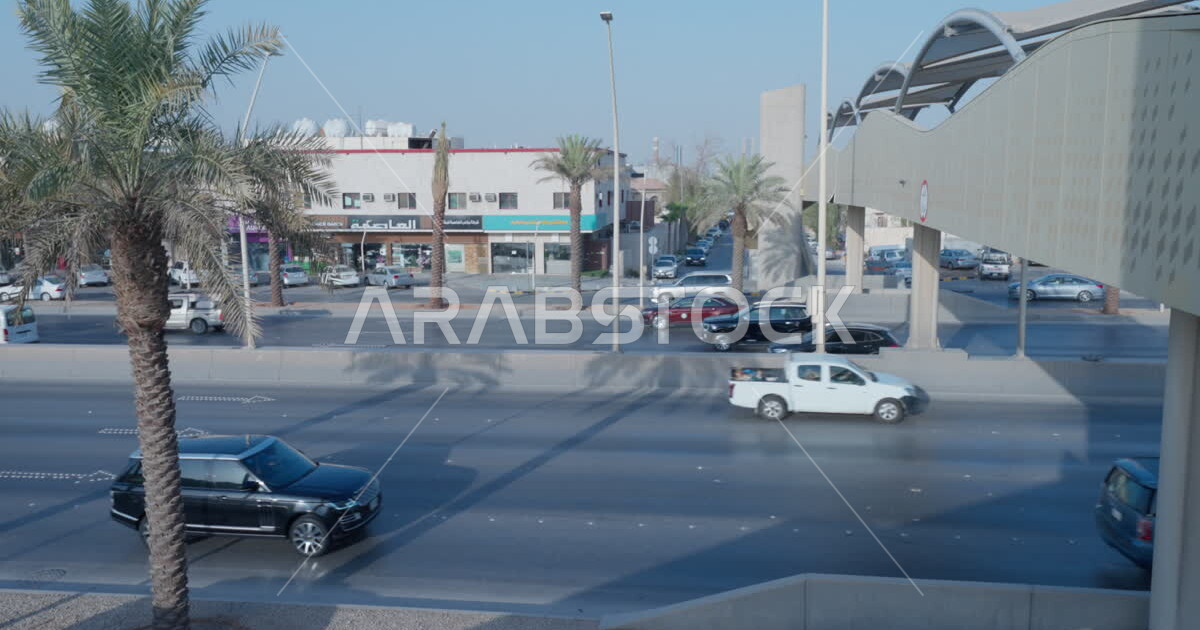 الطرق والشوارع الاسفلتية المعبدة، اللافتات الارشادية وواللوحات المرورية ...