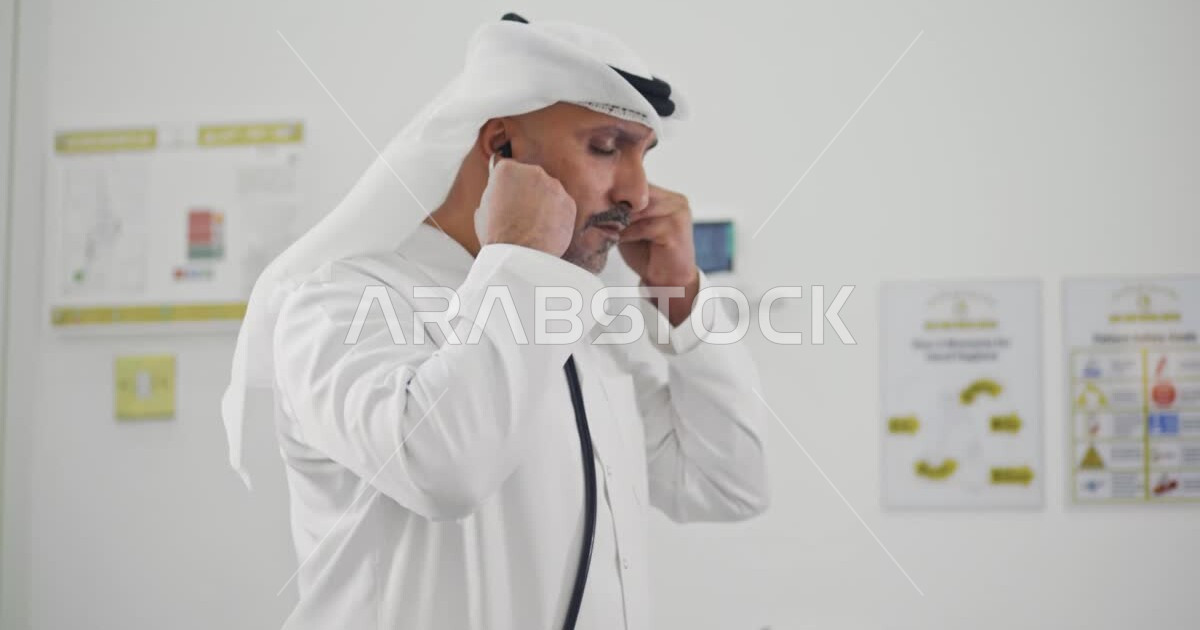 An Emirati specialist doctor examines and ensures the health and safety ...