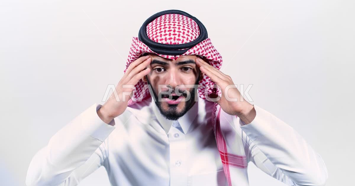 Portrait of a Saudi Arabian Gulf youth with gestures, facial ...