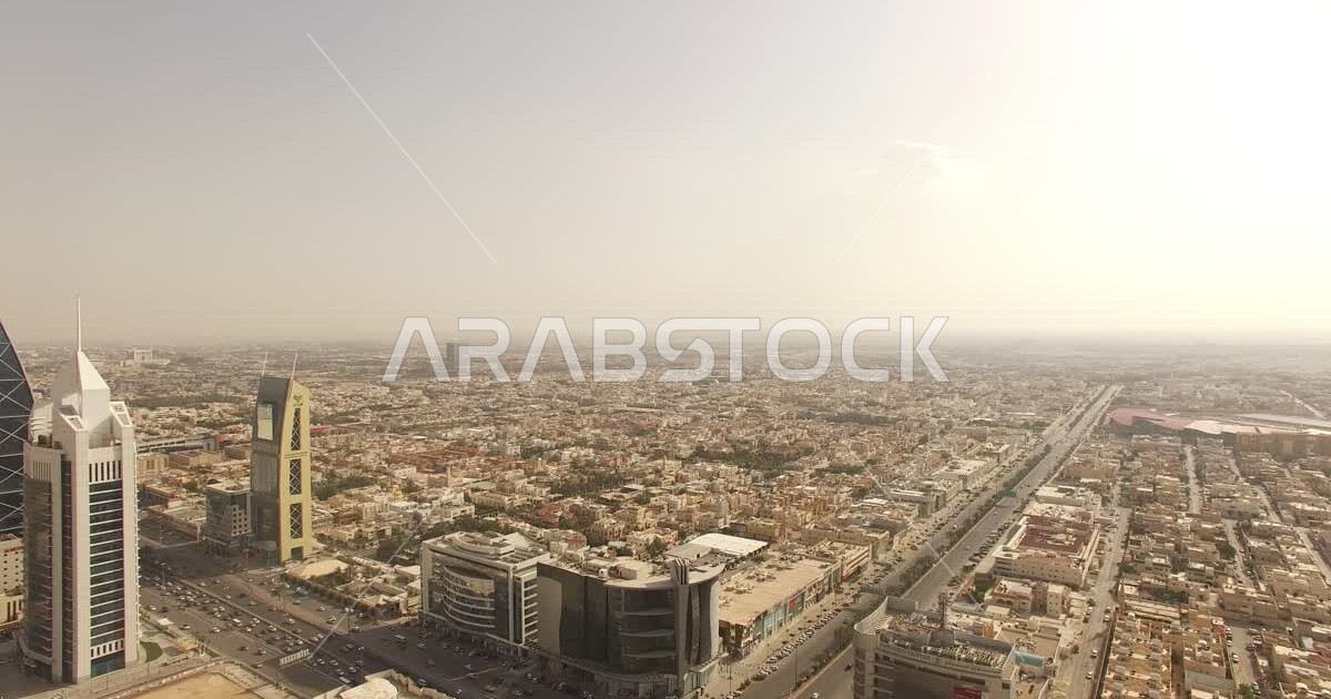 Photographing the streets and roads of the capital of Riyadh, top view ...