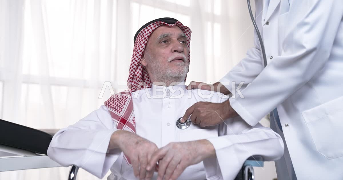 An Arab-Saudi Gulf internal doctor who provides appropriate health care ...