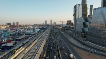 Metro station in Saudi Arabia, rapid transit railway network in Riyadh ...